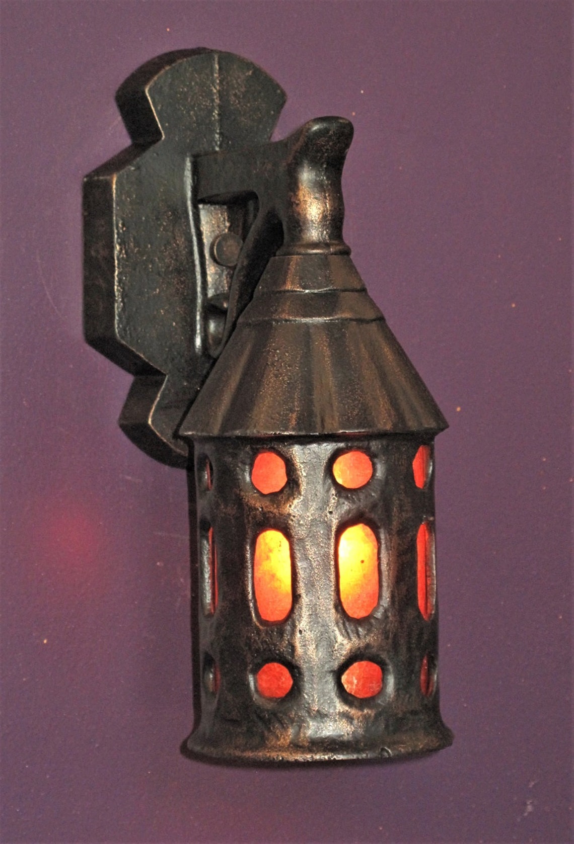 Pr Cast Iron Revival / Bungalow Porch Lights 11920s Vintagelights - Etsy