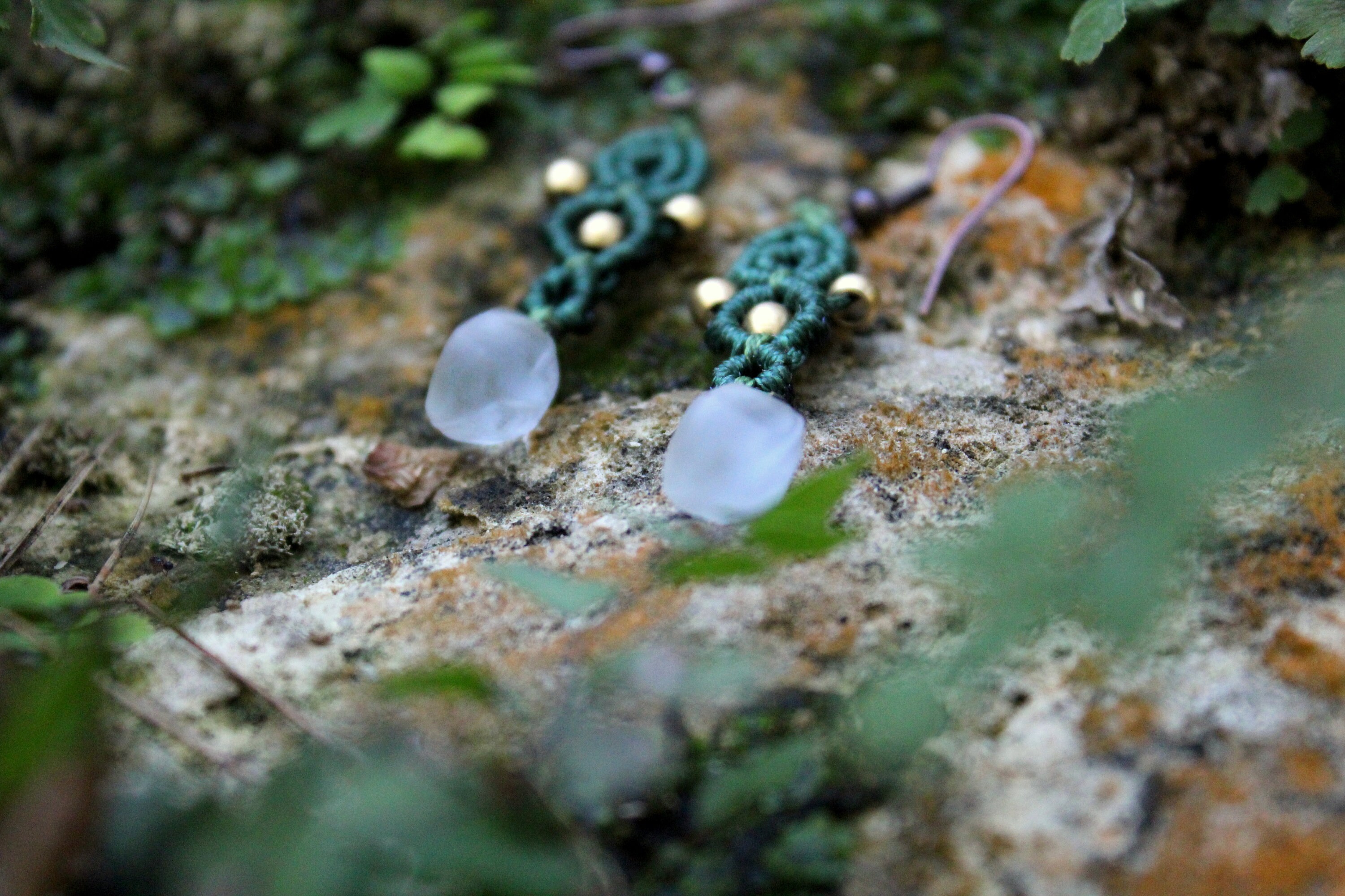 Macrame earrings with glass beads in forest green colours | Etsy