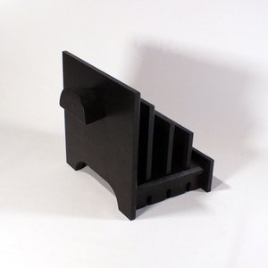 Charging Valet Queen Tech Bed W/headphone Rack Maple W/ Midnight Black ...