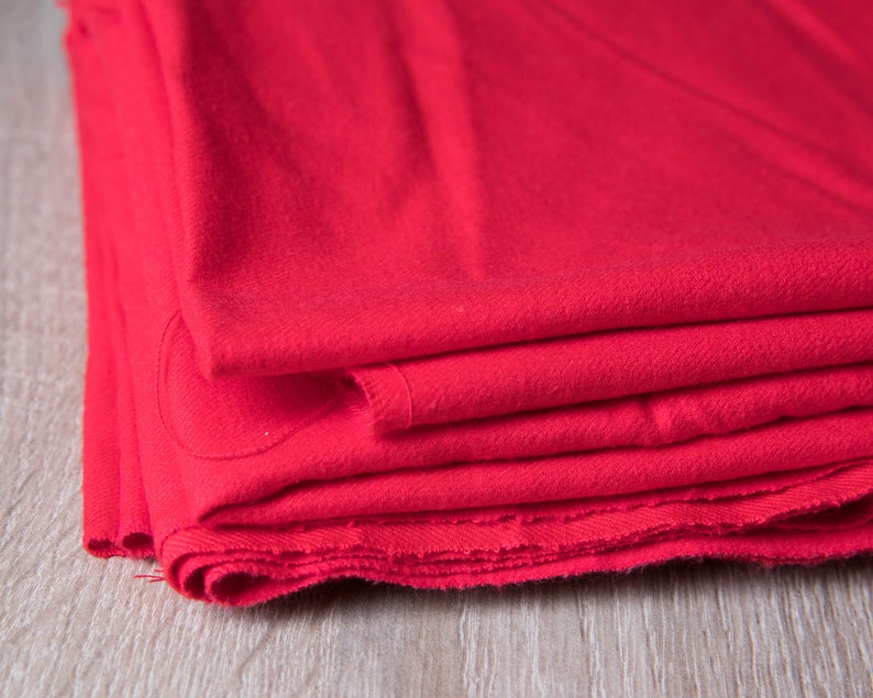 Solid Red Flannel Fabric by the Yard Vintage Cotton Fabric - Etsy