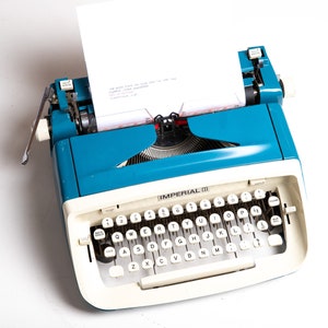 Imperial Safari Typewriter, Made in Portugal, QWERTY Keyboard, 1960s ...