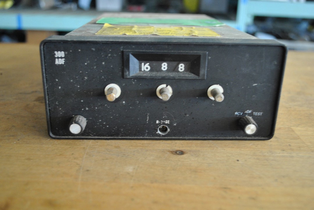 ARC R-546E ADF Receiver 41240-0001 Vintage Retro Aircraft - Etsy