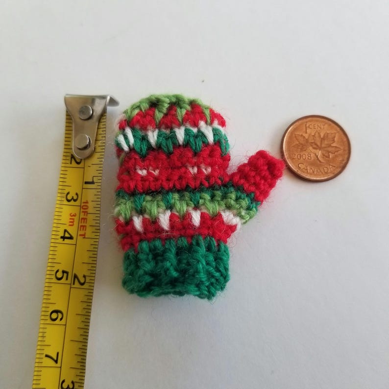 Mini Zig Zag Christmas Mitten Pairs or Ornaments / Christmas Elf ...