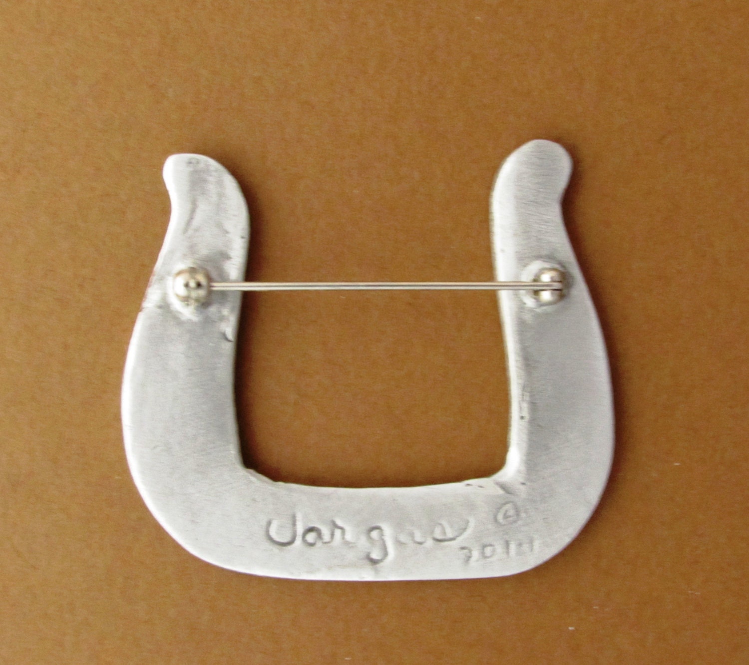 Scotch Bottom Shoe Brooch / Pin, Draft Horse Shoe Brooch / Pin - Etsy UK