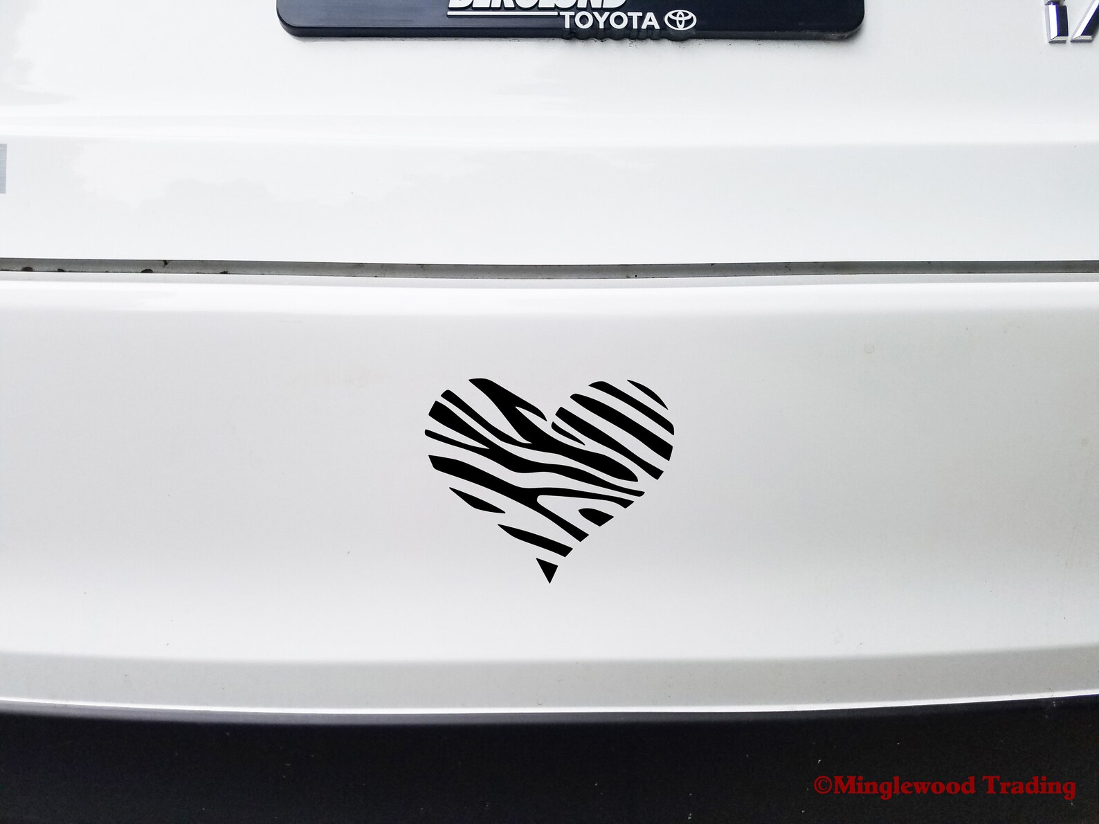 ZEBRA HEART Vinyl Decal Sticker Stripes Love Animal - Etsy