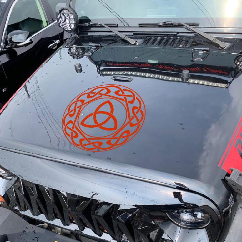 Celtic Knot Circle With Trefoil Vinyl Decal | Large Triquetra Trinity ...