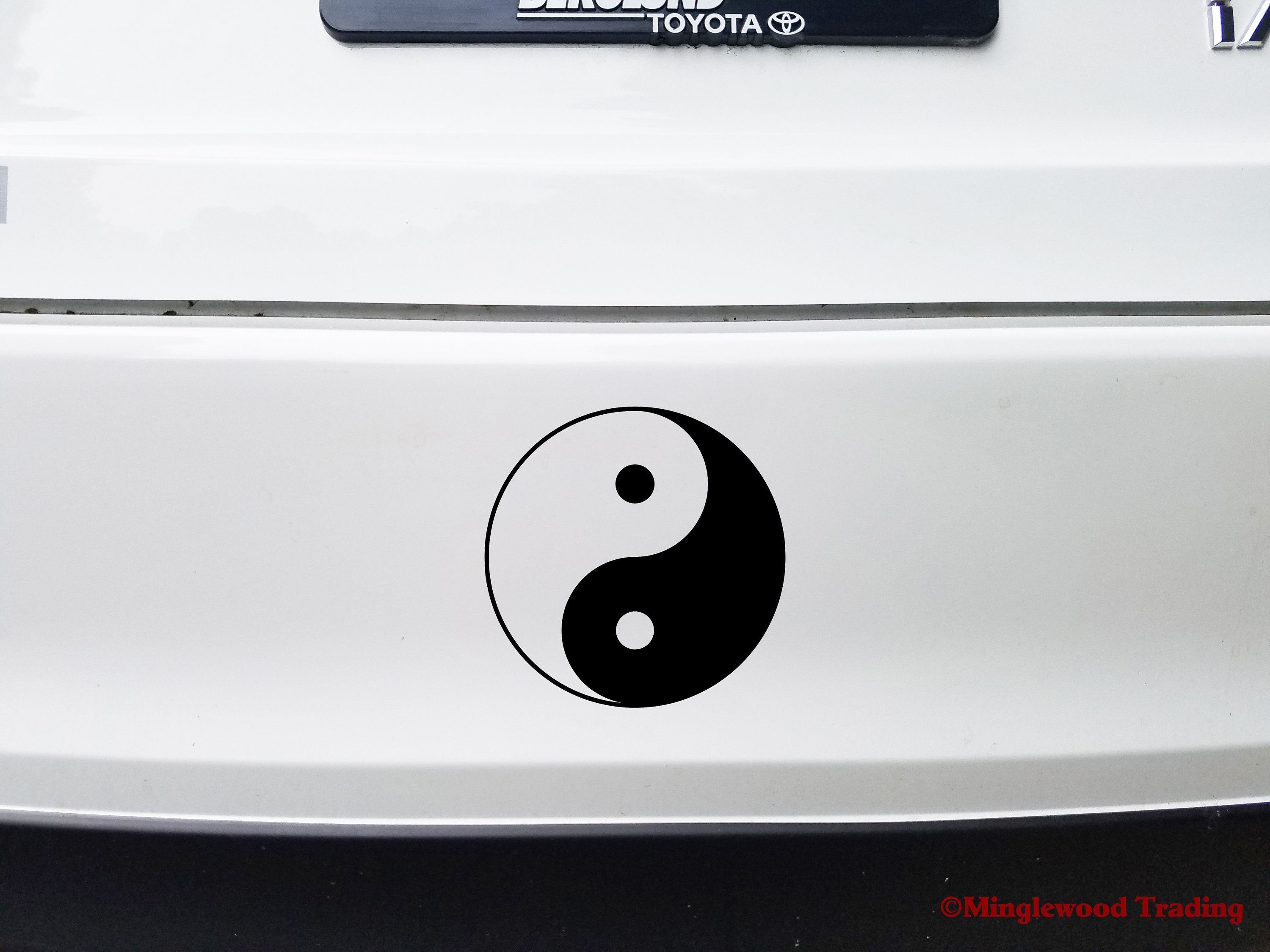 YIN YANG Vinyl Decal Sticker Yin and Yang Chinese | Etsy