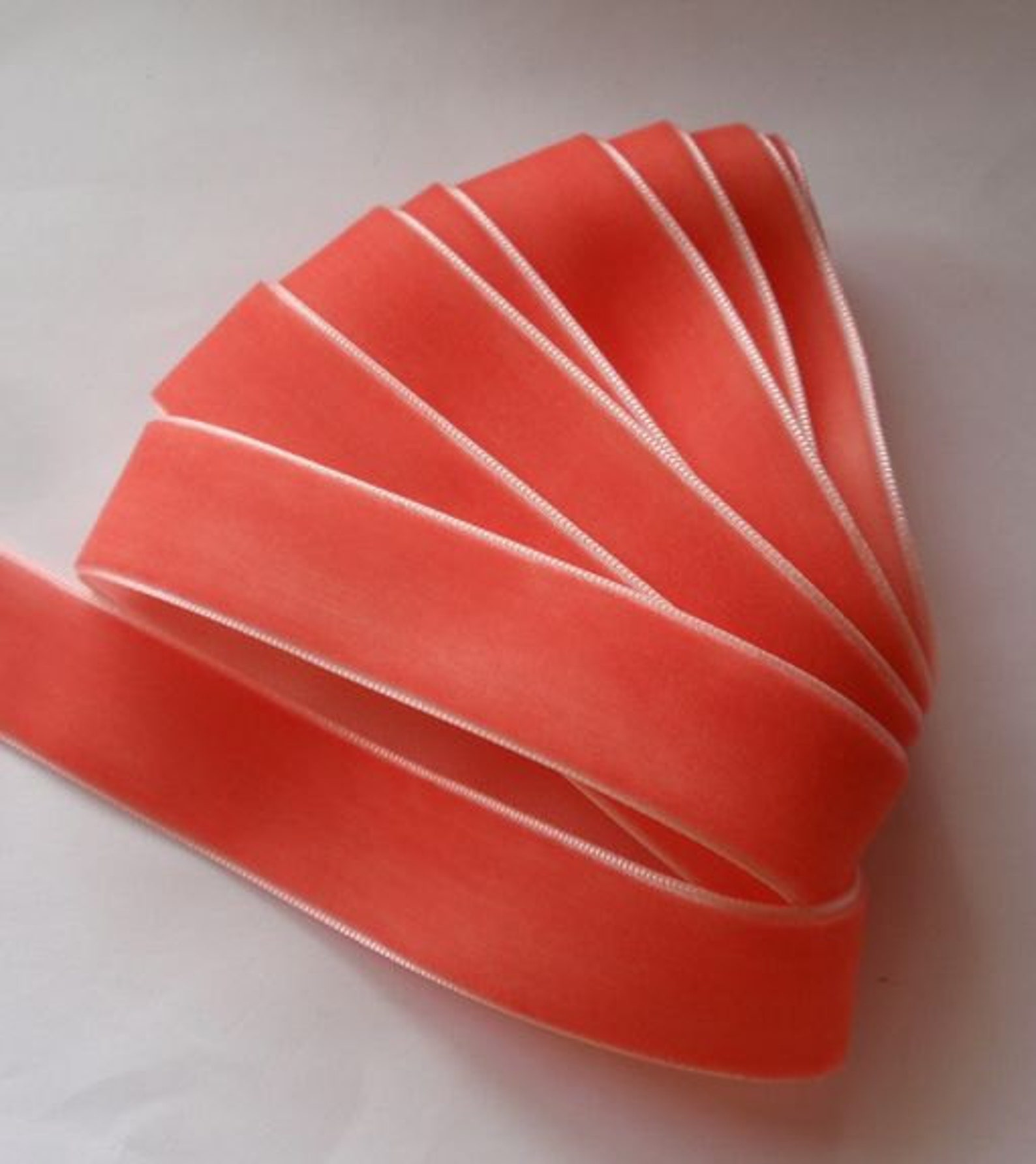 5 Yards 7/8 Inches Velvet Ribbon in Ivory RY78-04 - Etsy