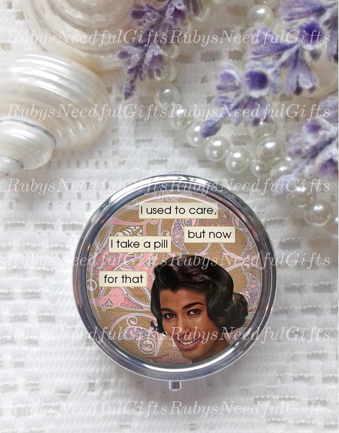 Diva Round Pill Case, African Amerian Diva, Large Round Pill Box, Pill ...