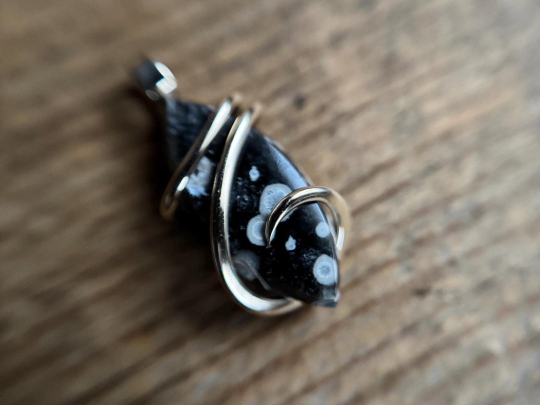 Cosmic Obsidian in 14k Gold Pendant - Etsy