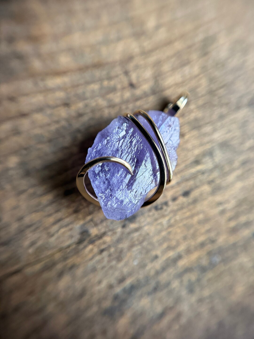 Hackmanite in 14k Gold Pendant - Etsy