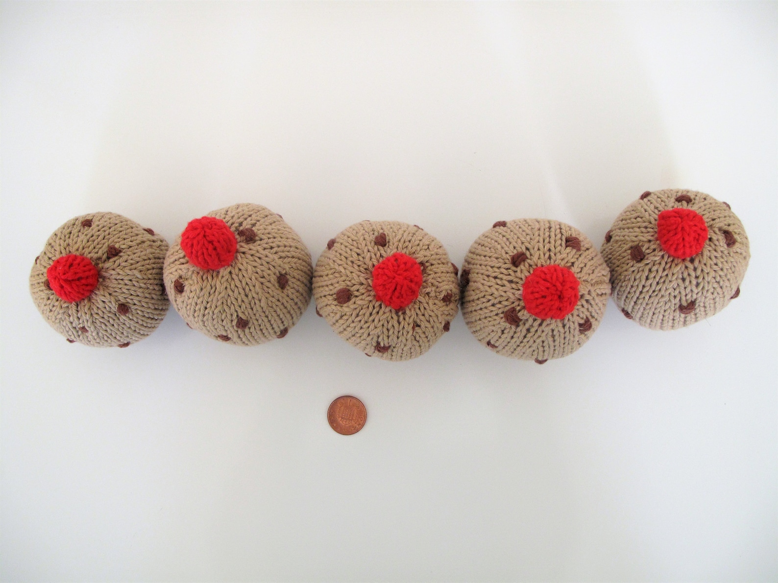 Hand Knitted '5 Currant Buns in a Baker's Shop' - Etsy