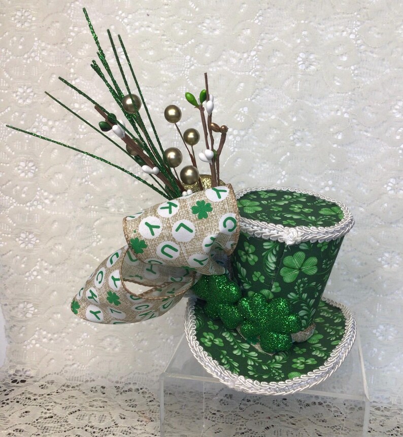 St Patrick's Day Mini Top Hat Headband - Lucky Clover Fascinator - Etsy