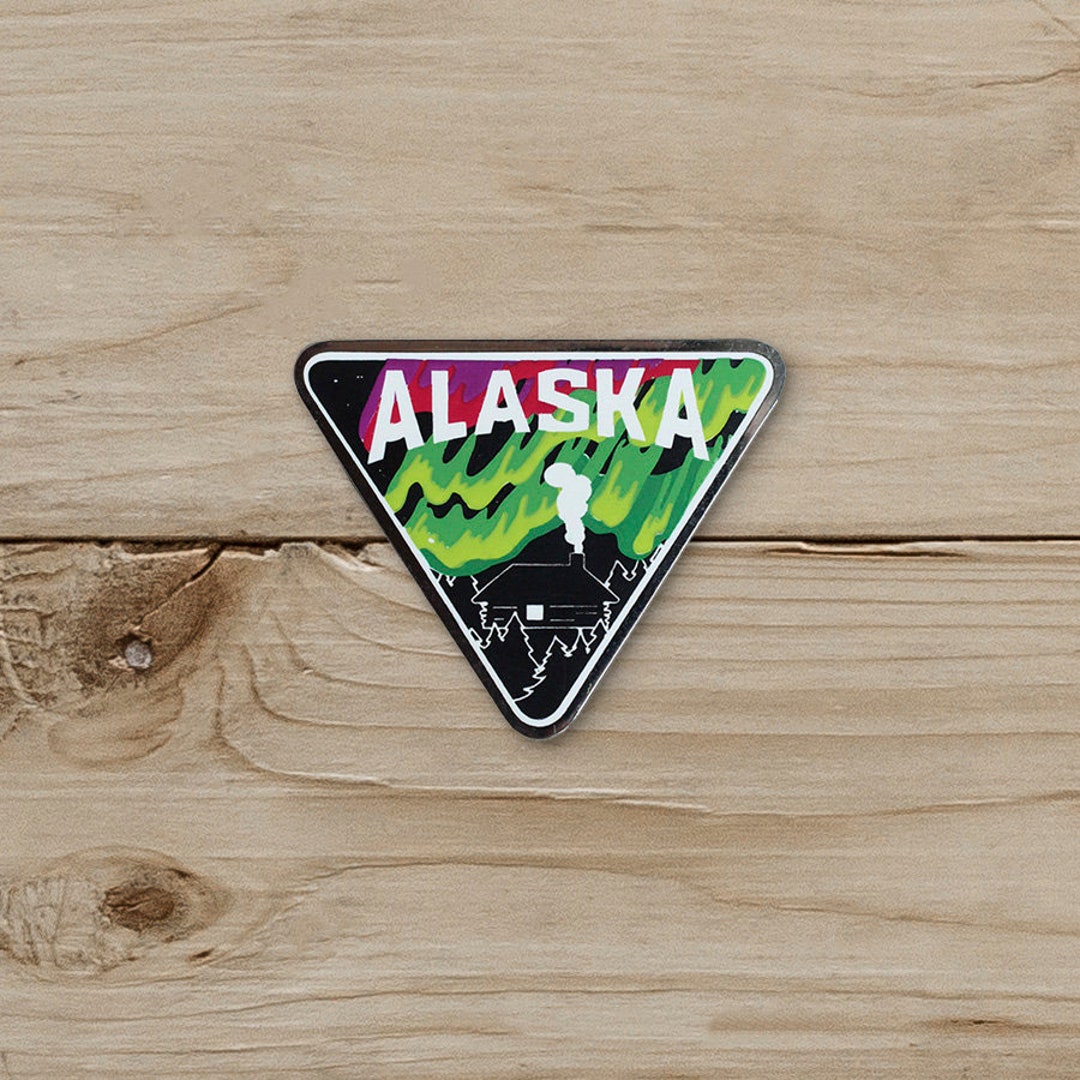 Northern Lights Pin / Pin Collection / Lapel Pin Collecting - Etsy