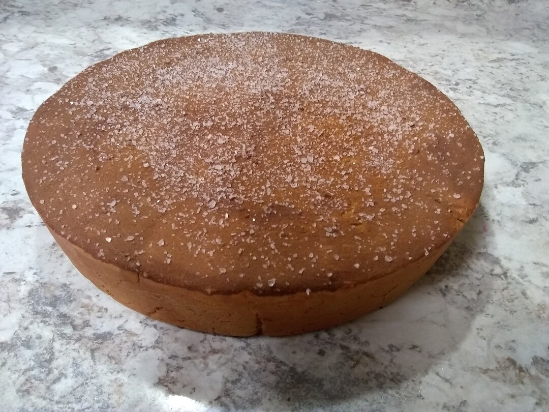 Primitive Kettle Cake 8" Round - Fake Food Props/fake Baked Goods/movie ...