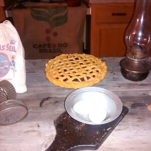 FAKE PIES Very Realistic - Choose From A Variety of Flavors Actual Pie ...