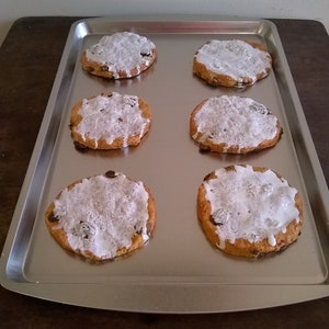 FAKE Oatmeal Raisin Cookies on Cookie Sheet (6 Piece) - Primitive Bowl ...