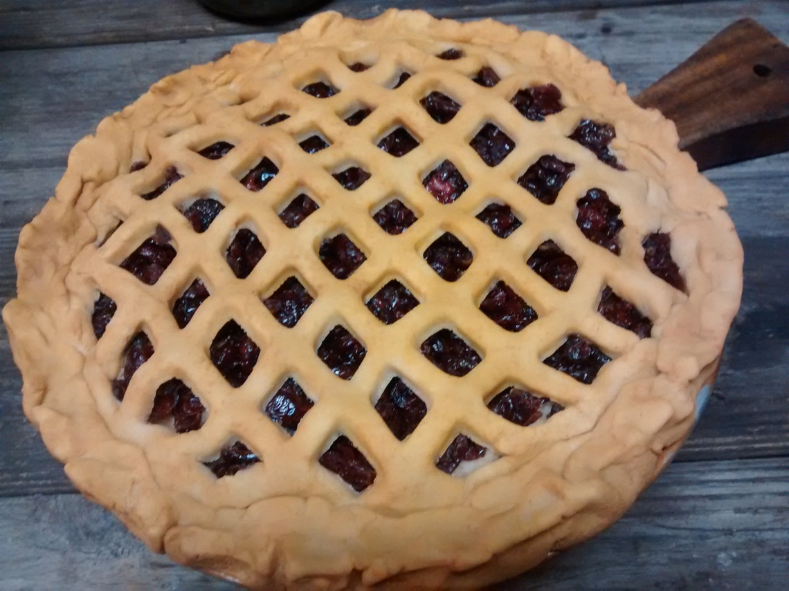 FAKE PIES Very Realistic - Choose From A Variety of Flavors Actual Pie ...