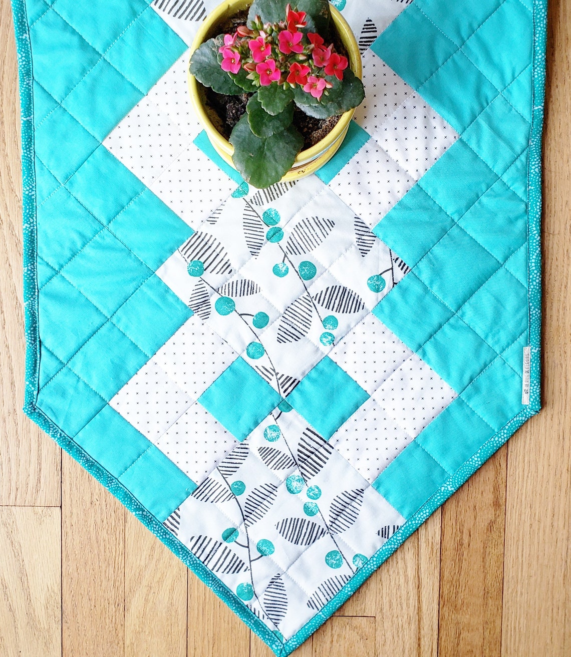 Woven Trellis Table Linens Bundle PDF Pattern - Etsy