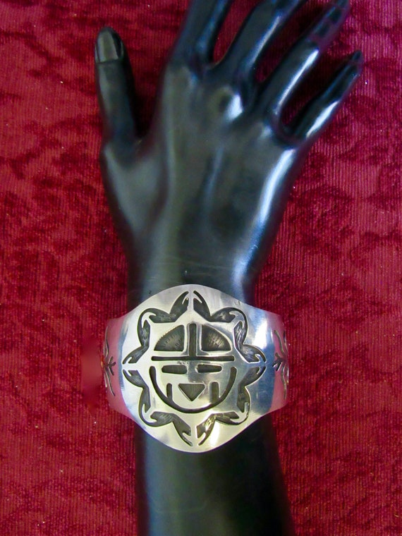 striking vintage hopi - Gem