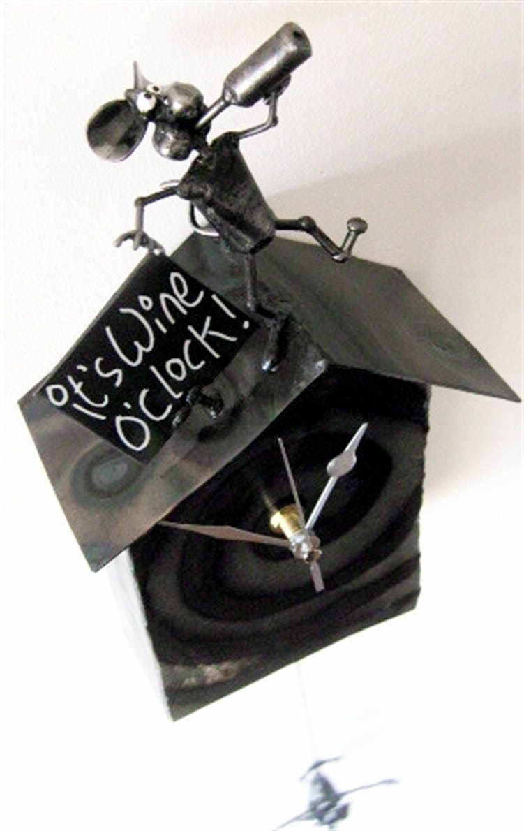 Pendulum Clock With Drunk Mouse Saying "it's Wine O'clock!" (budget ...