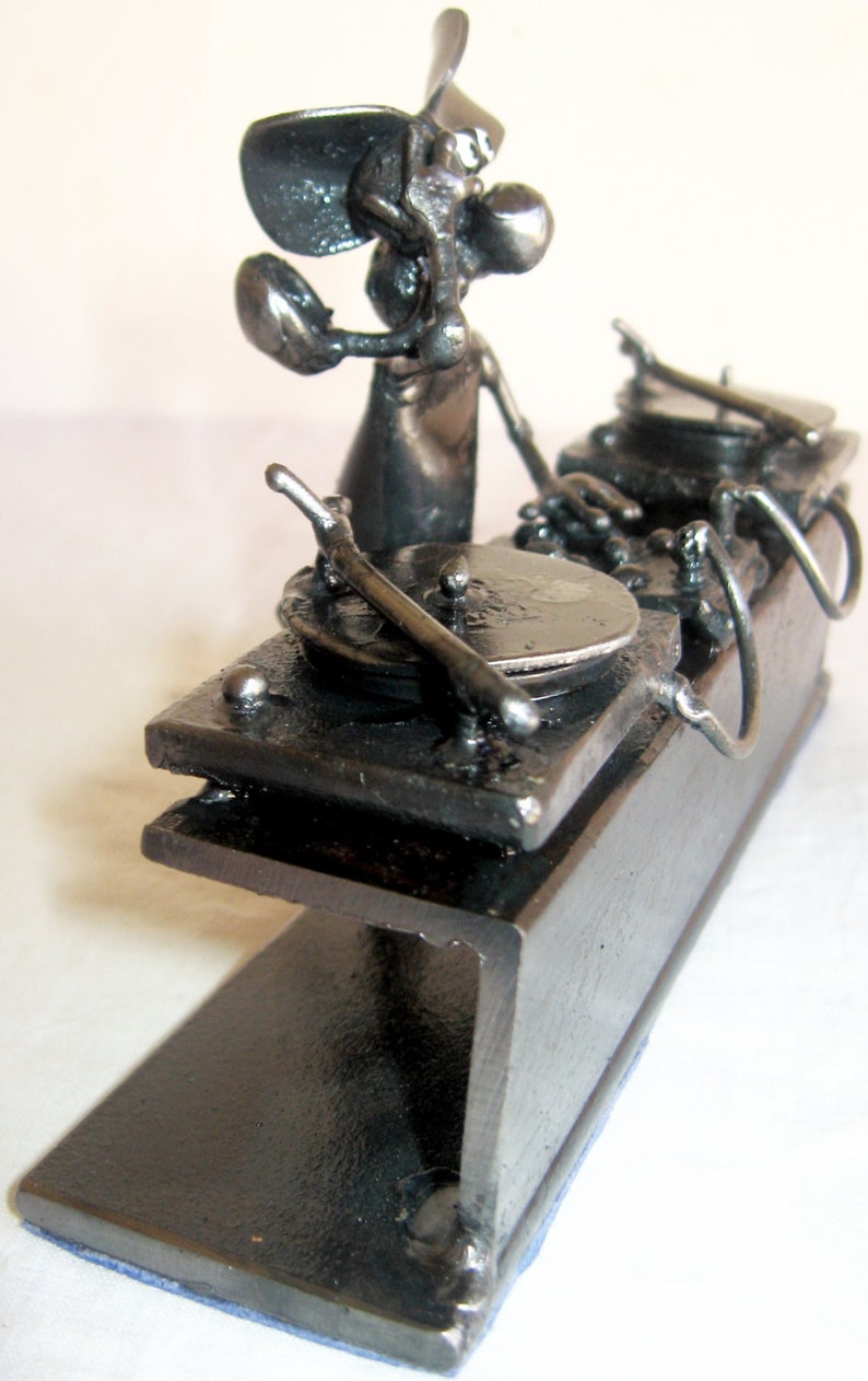 DJ Mouse Sculpture Made From Recycled Steel. - Etsy