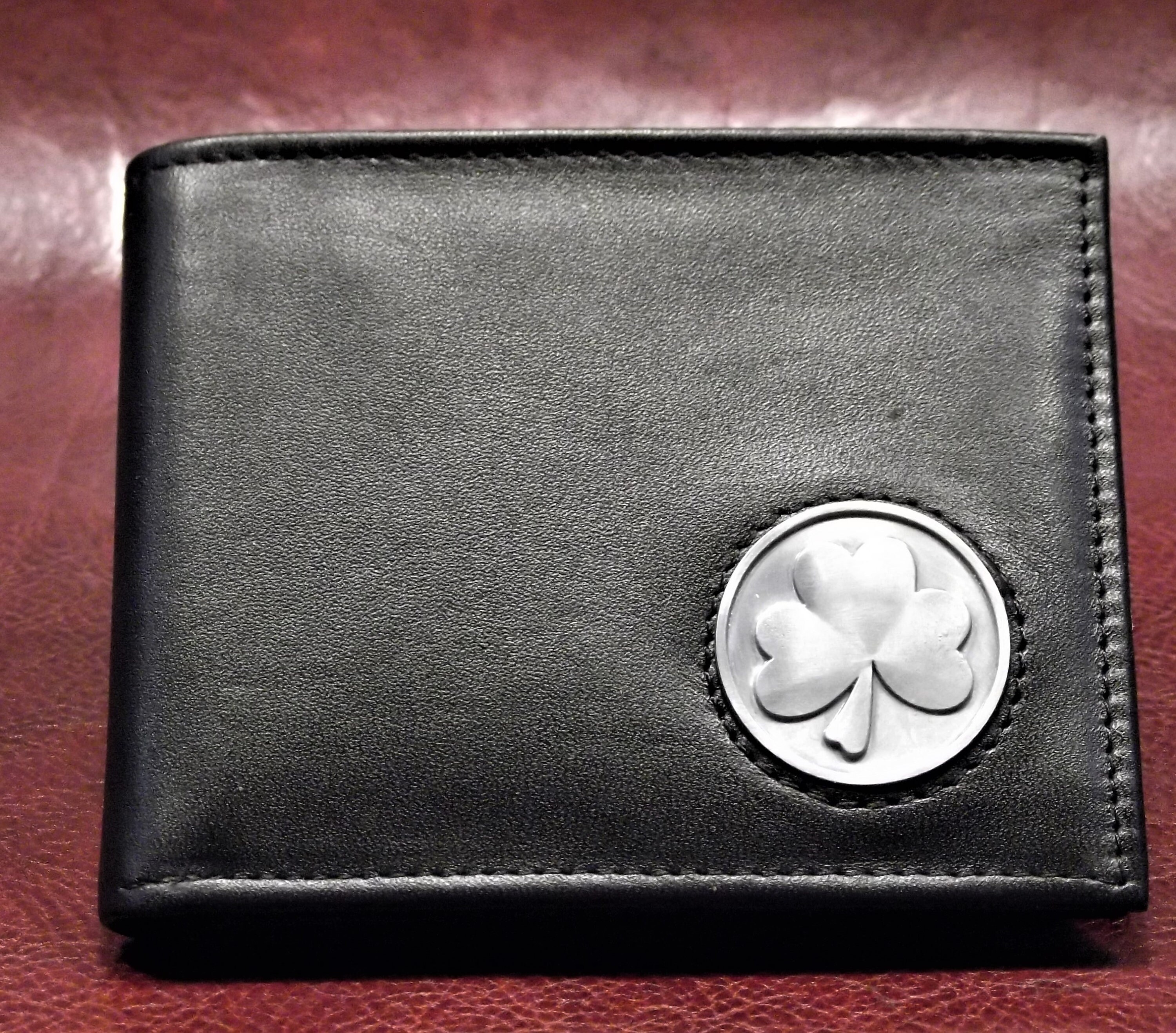 SHAMROCK BIFOLD WALLET Top Grain Cowhide Leather Pull Out Passcase Men ...