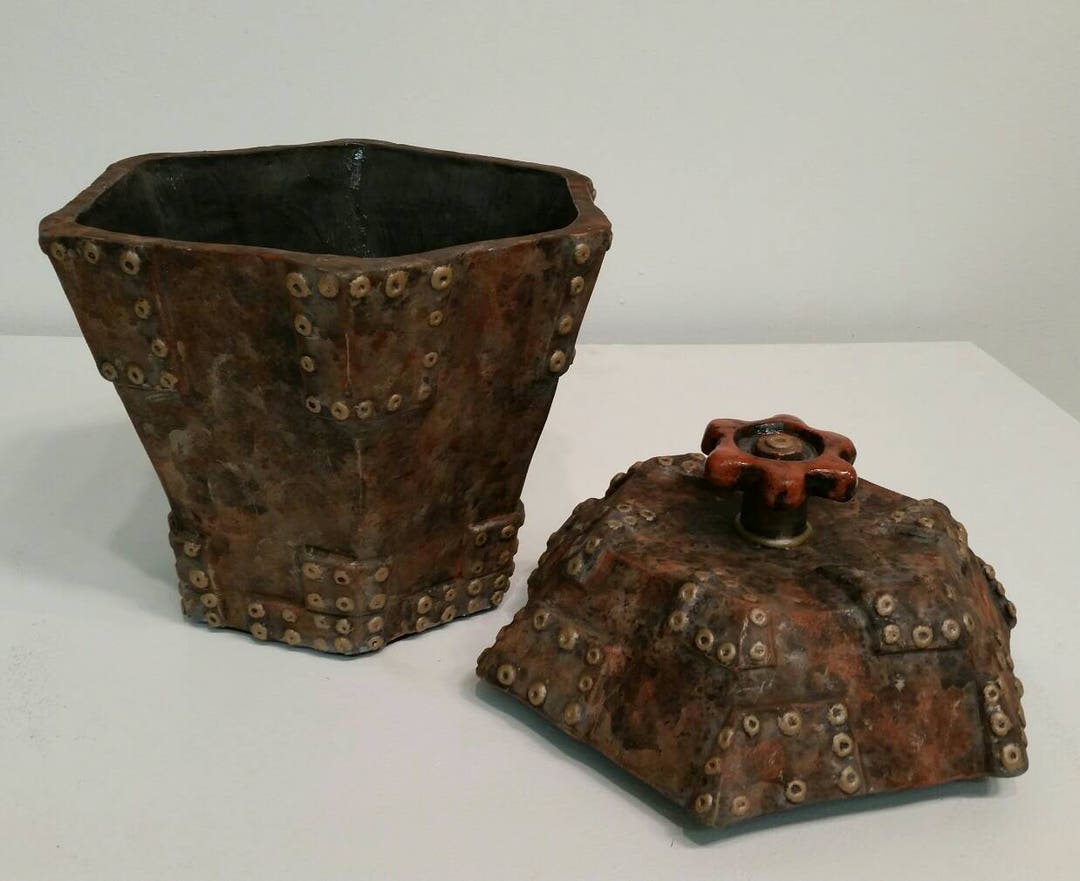 Handbuilt Ceramic Pot W/ Lid - Etsy