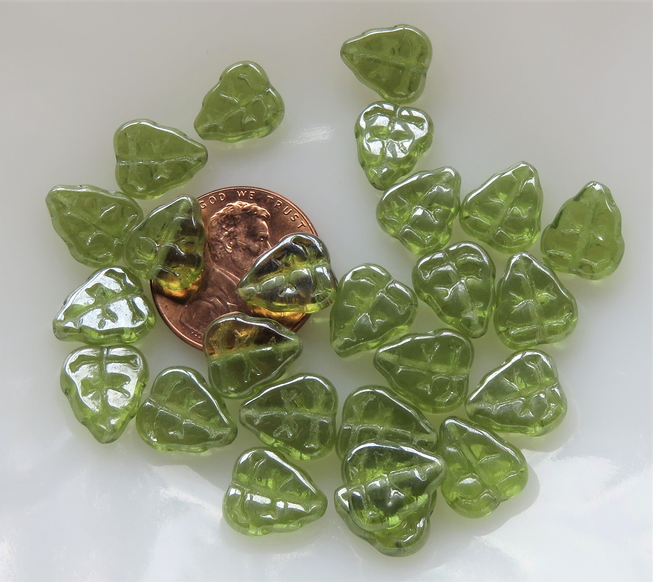 Luster Olive Green 10 mm by 8 mm Czech Glass Leaves 25 Beads | Etsy