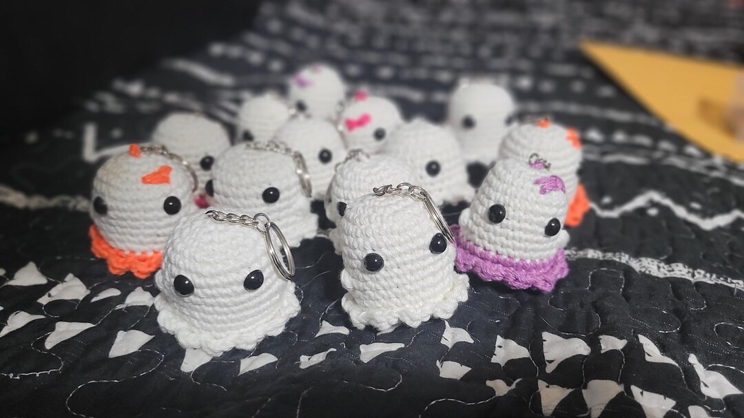 LIMITED EDITION - Glow Ghost Crochet Keychain - Etsy