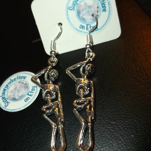 Silver skeleton Earrings dangling skeleton on noose | Etsy