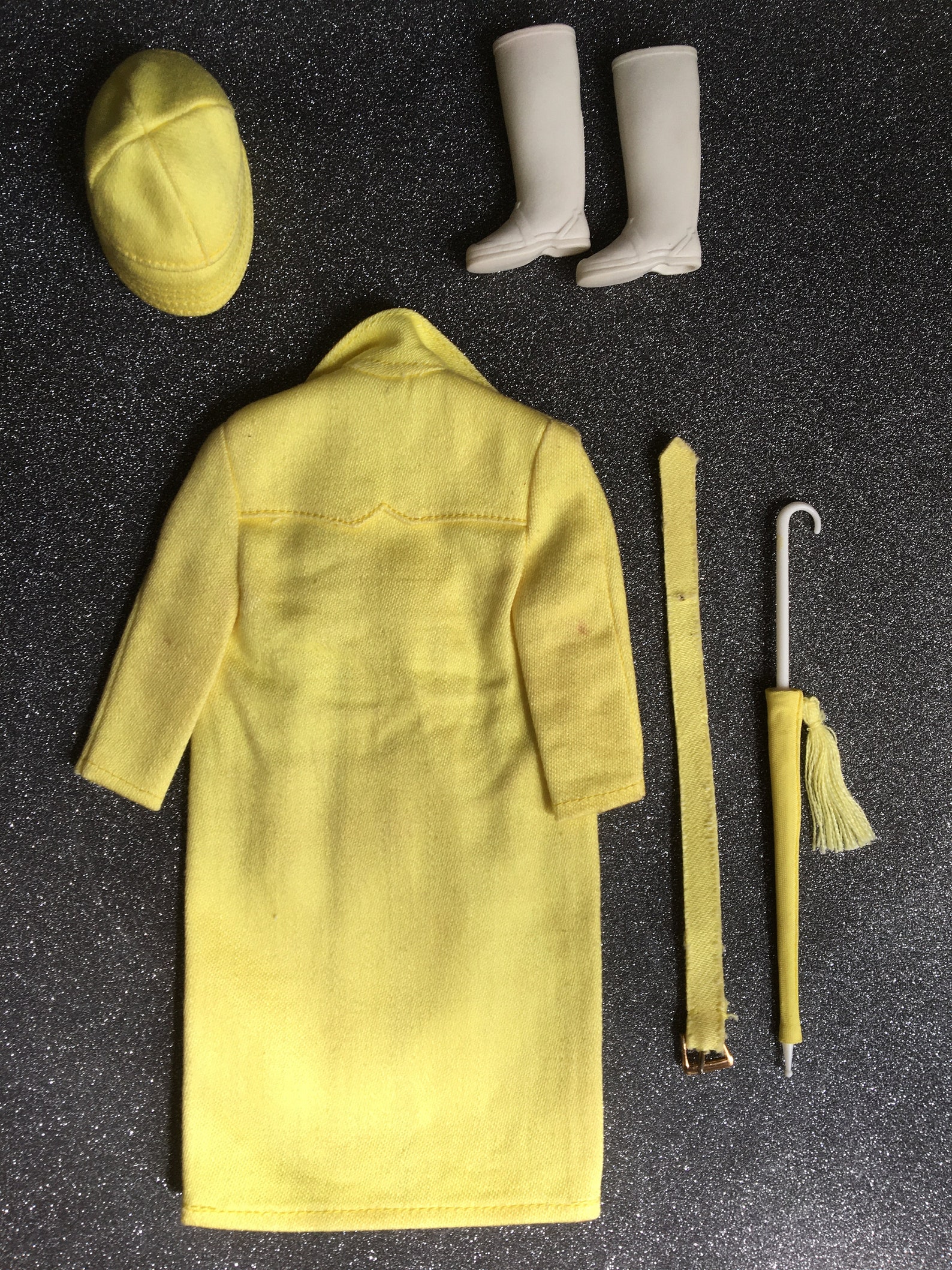 Barbie Shopping in the Rain Outfit - Etsy