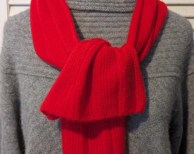 YIKES Scarf Shop Vintage Wool Angora 60s Red Shorter Scarf Hong Kong ...