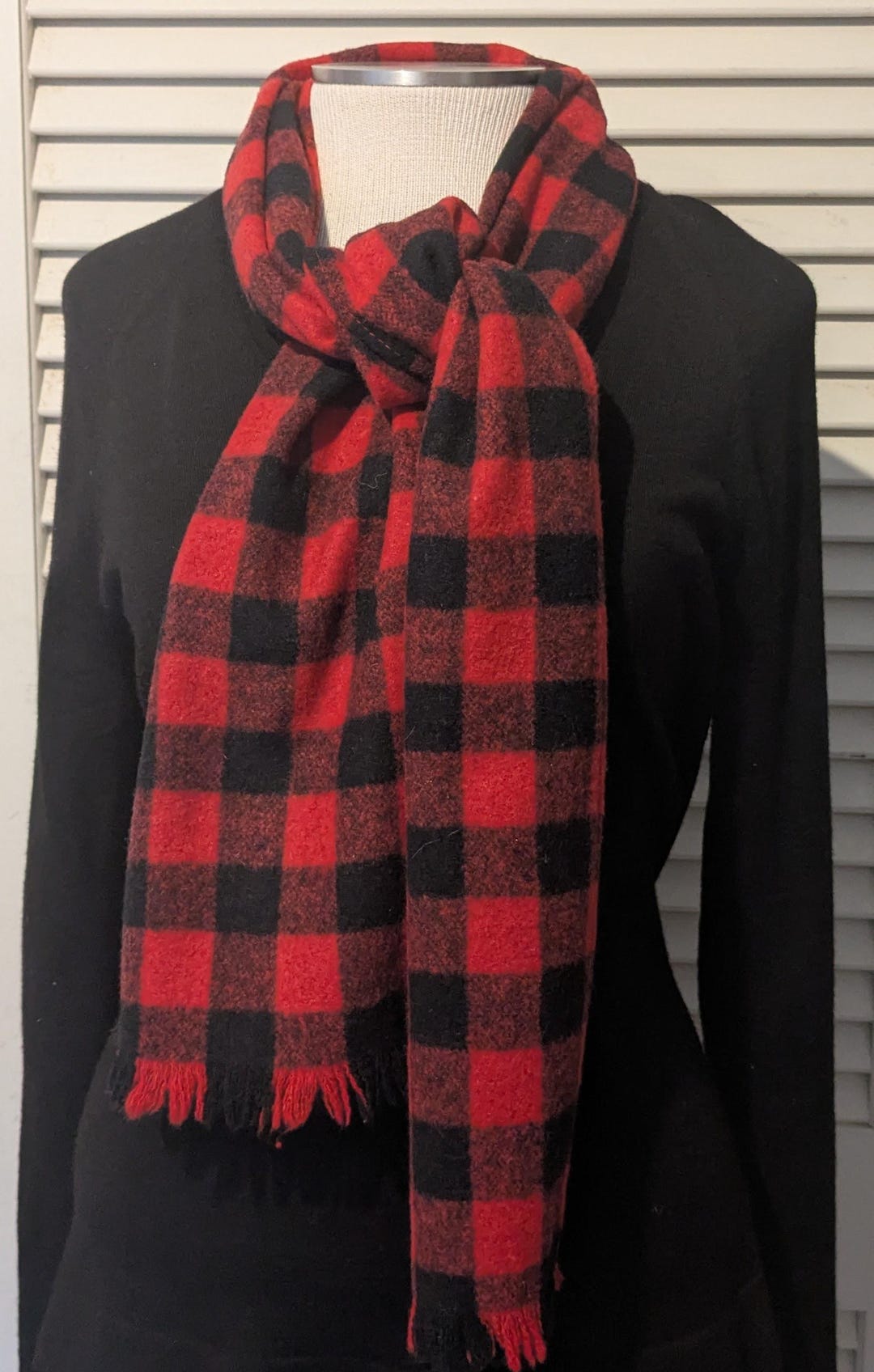 YIKES Scarf Shop Vintage Wool Red Black Check Rectangular Scarf 60s/70s ...
