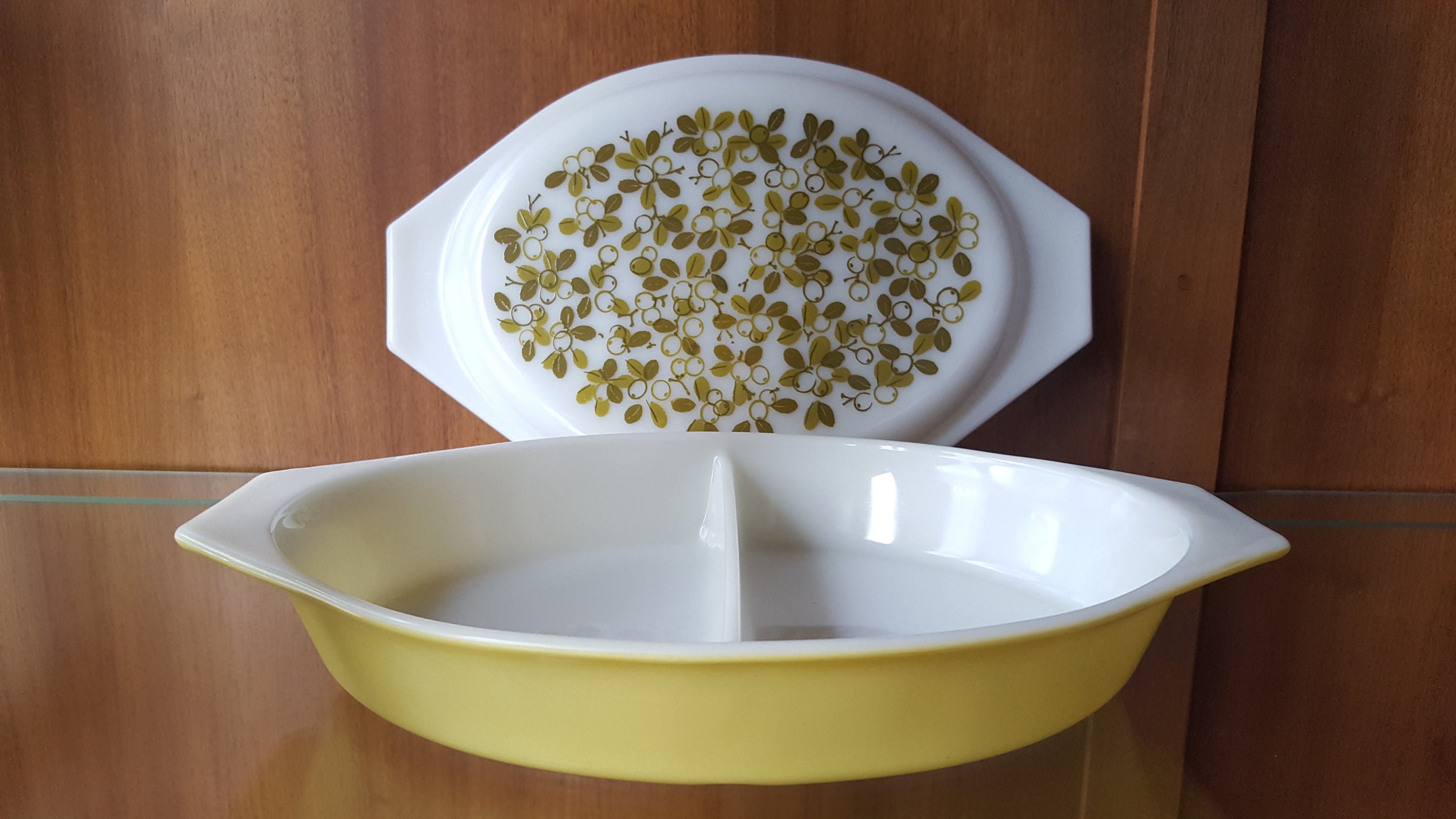 Vintage Green Pyrex Casserole Dish Green Verde Olive Pattern - Etsy