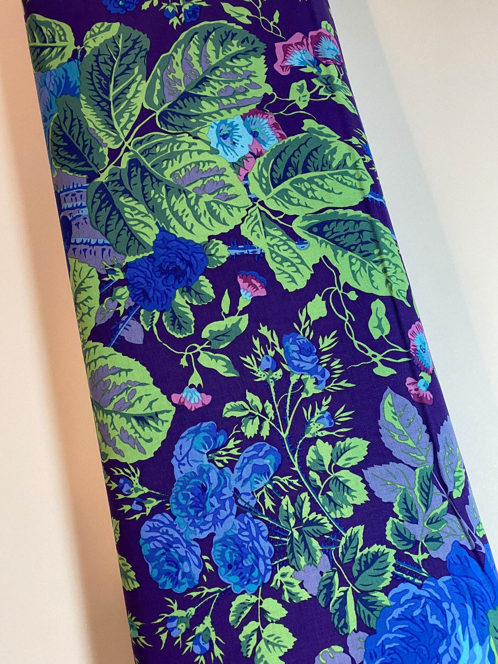 Kaffe Fassett Collective Fabric Gradi Flora Purple 053 100% | Etsy