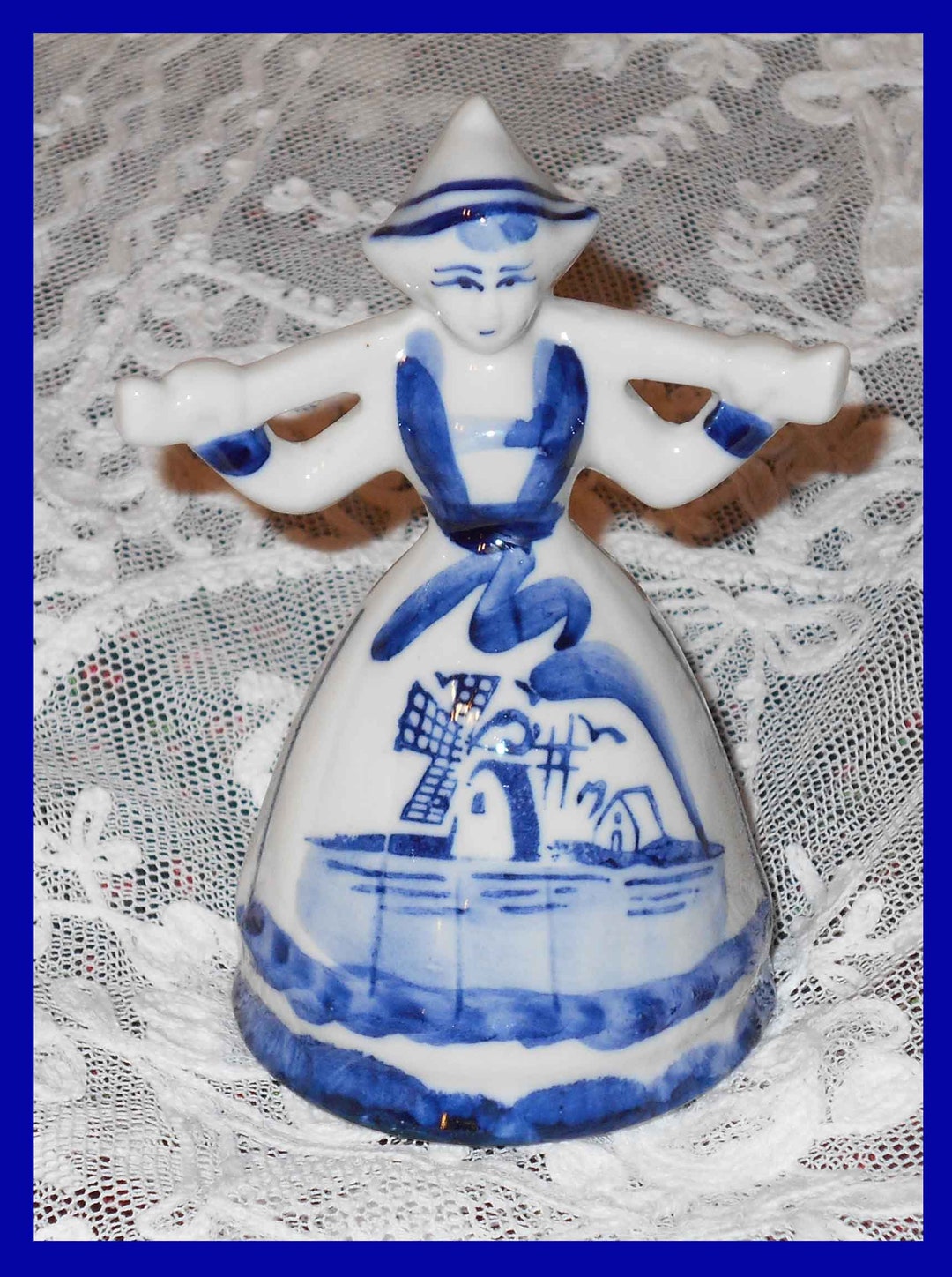 VINTAGE DELFT BLUE Ceramic Delft Blue Lady Figure With Windmill Scene 5 ...
