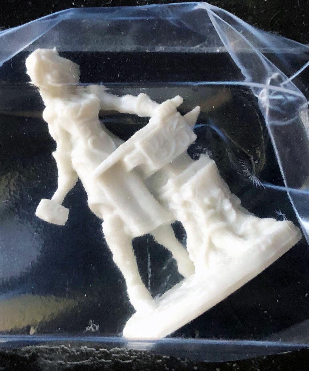 ELVEN BLACKSMITH BONES Dark Heaven Reaper 77459 Miniatures Ready for ...