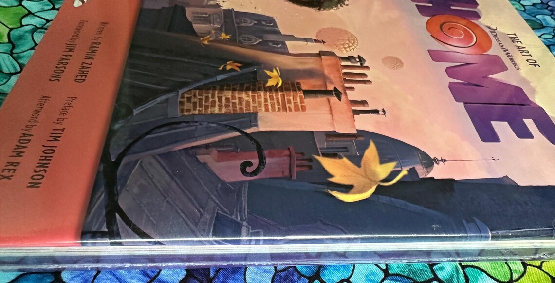 ART of DREAMWORKS HOME Coffee Table Art Book Ramin Zahed, Tim Johnson ...