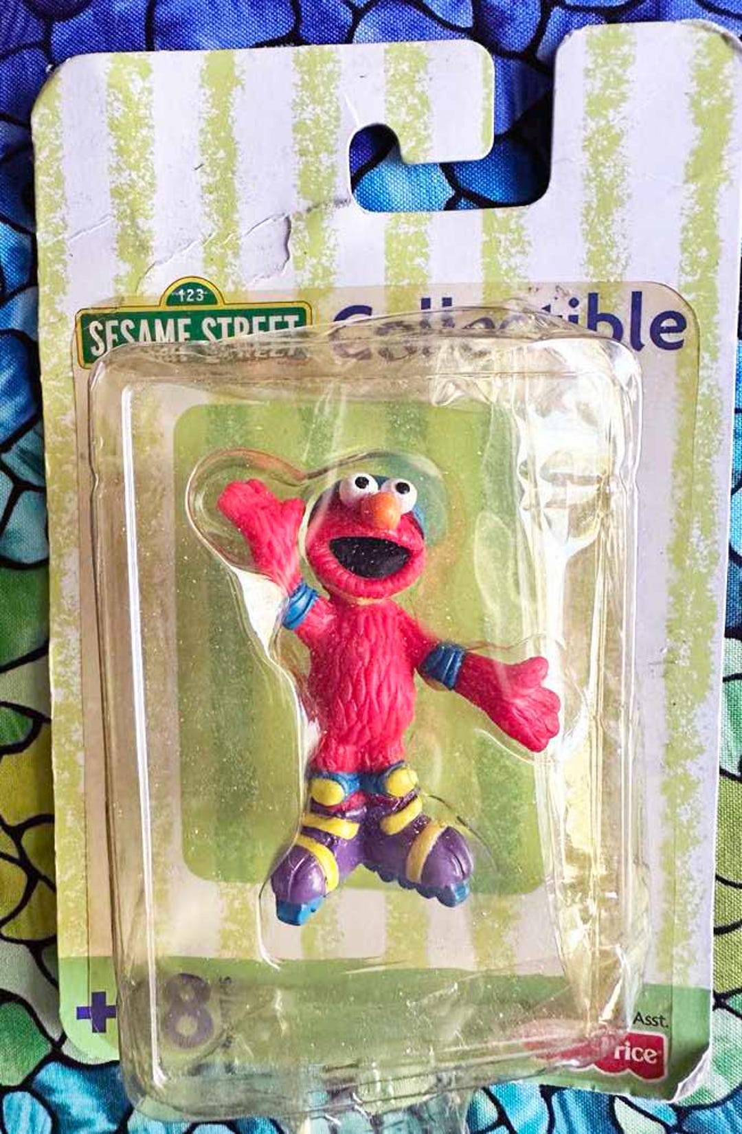 2001 VINTAGE ELMO SESAME Street Packaged P.V.C. Fisher Price Figure or ...
