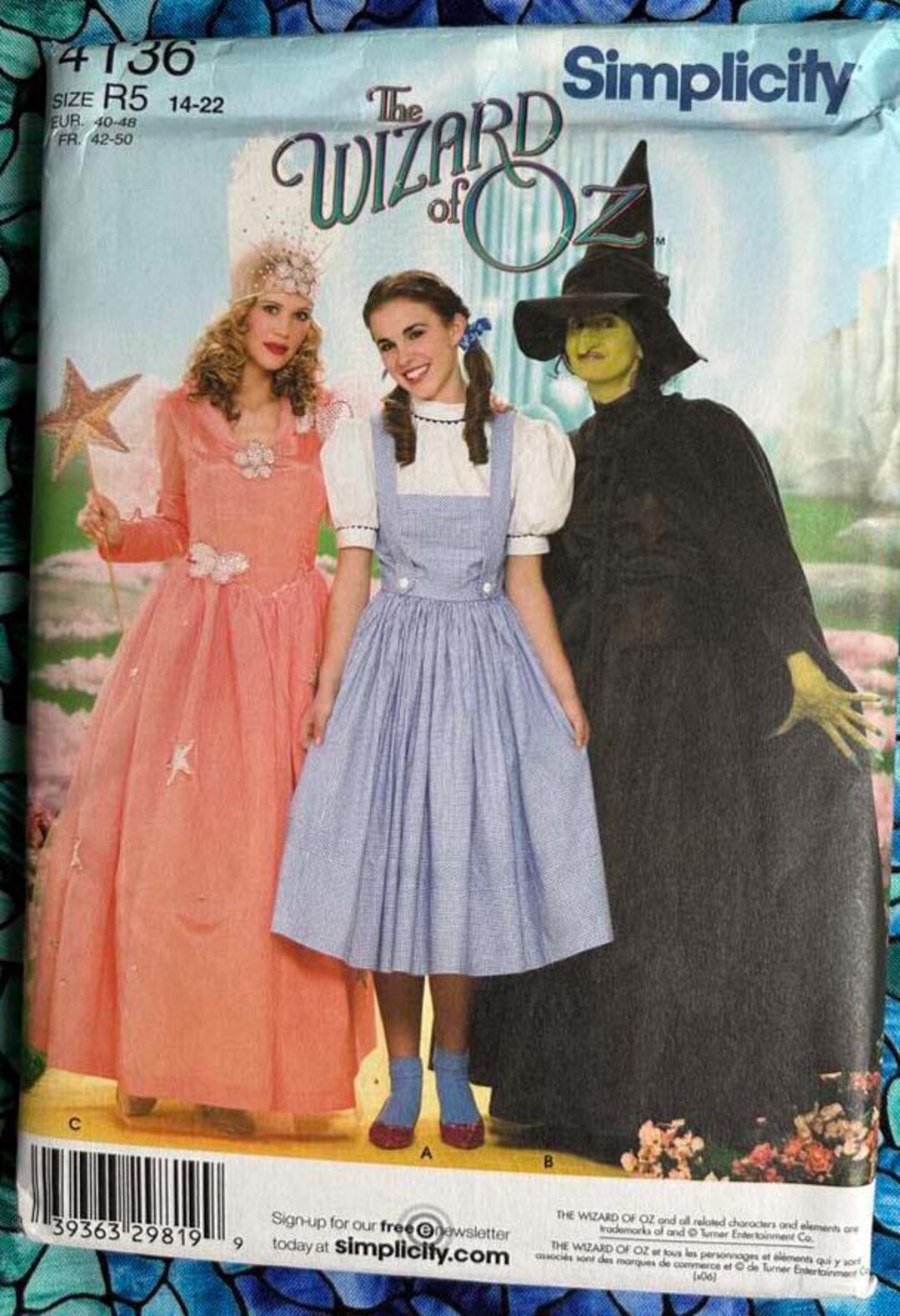 4136 WIZARD of OZ DOROTHY Sewing Pattern Simplicity Glenda Good Witch ...