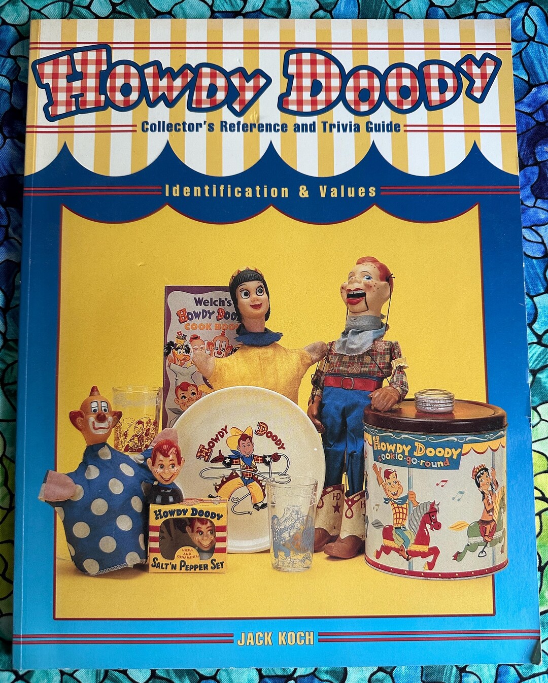 1996 HOWDY DOODY COLLECTOR'S Reference and Trivia Guide Thick Softbound ...