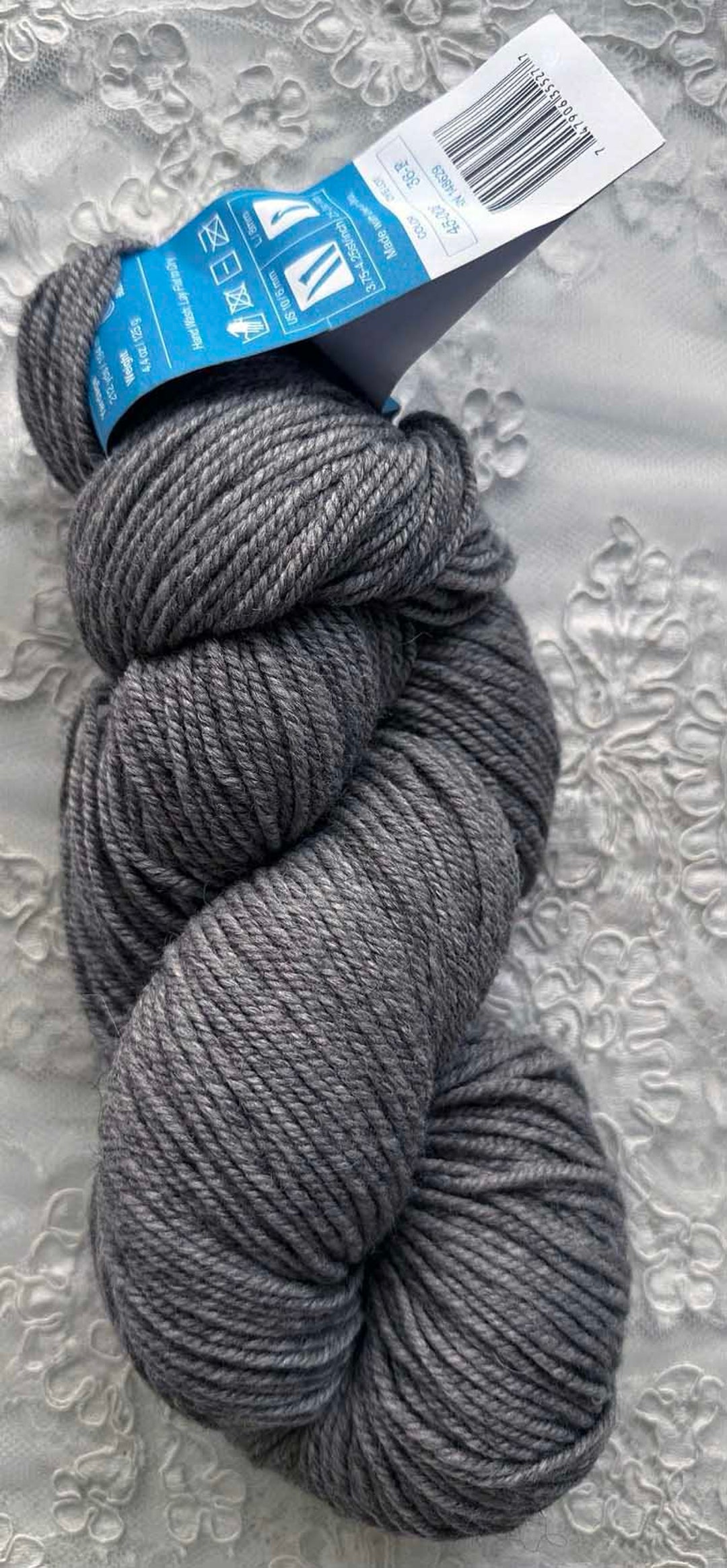 100% Highland Wool Color is Graphite Heather Cloudborn Fibers Gray ...