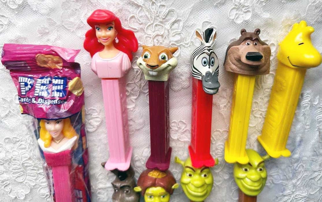 10 VINTAGE PEZ CANDY Dispensers Ariel Little Mermaid Princess Aurora Sleeping Beauty Shrek ...