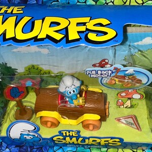 SMURFS VEHICLE BOXED Set From 2000's Pull Back Motor Smurf Car Ages 3 ...