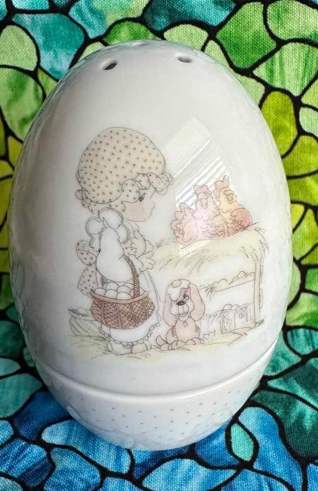 1987 Enesco COLLECTORS Egg SALT & PEPPER Unique Precious Moments ...