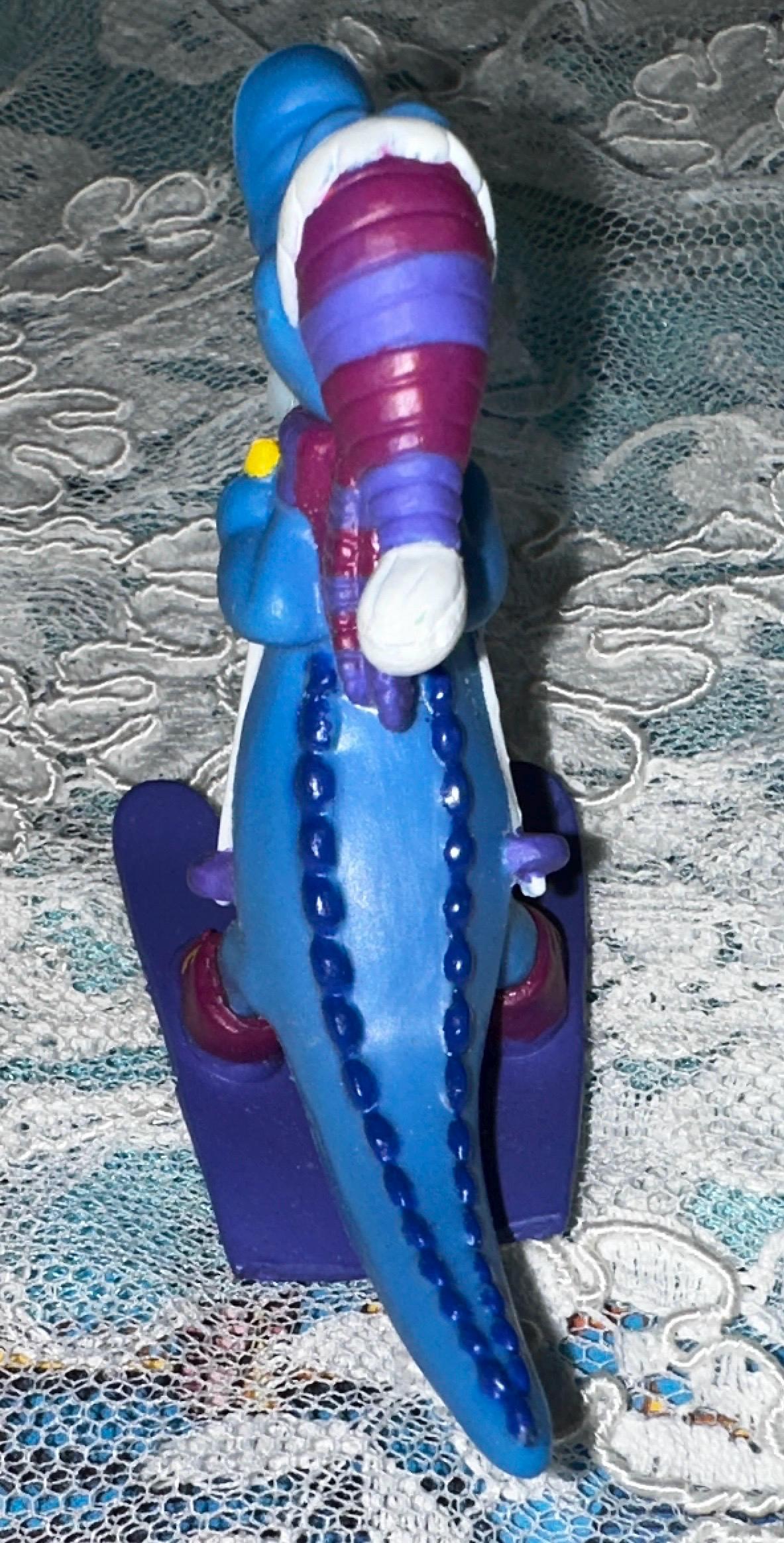DISNEY BLIZZARD BEACH Ice Gator P.V.C. Cake Topper or Figurine From ...