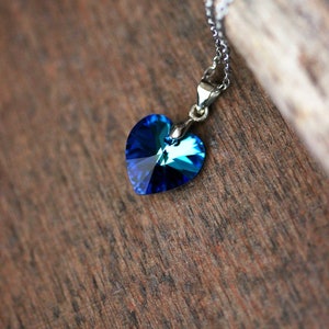 Dainty Blue Crystal Heart Necklace Blue Crystal Pendant Minimalist ...