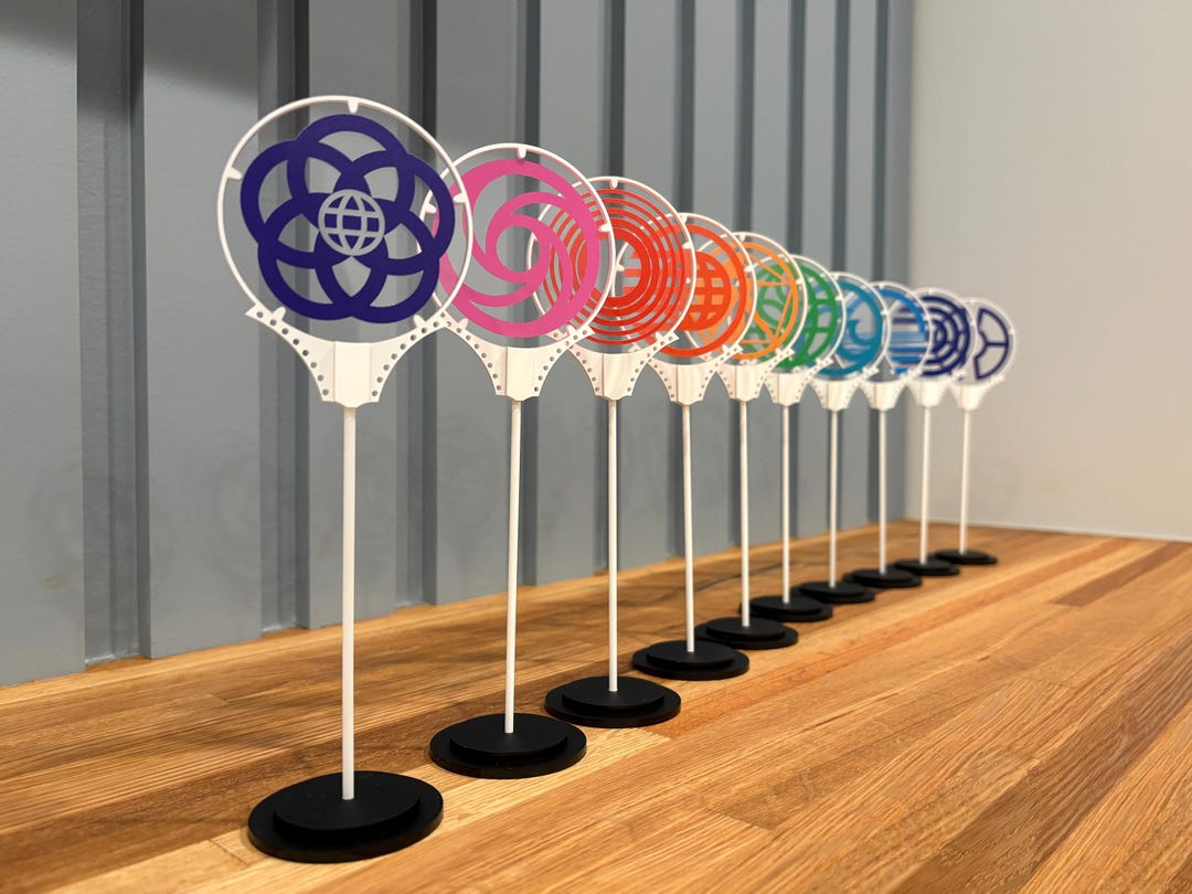 EPCOT Center Pavilion Dedication Poles - Etsy Australia