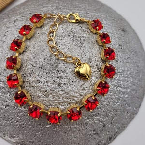 Red Crystal Bracelet Set in Gold Tone Setting, Light Siam Crystals, Red ...